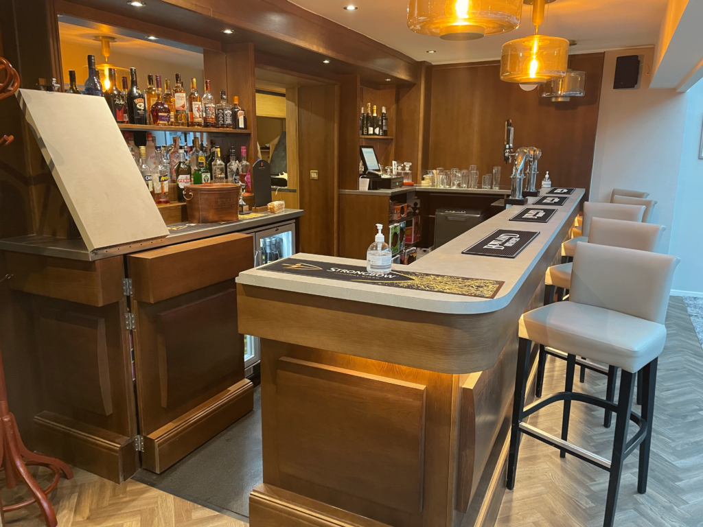 Clitheroe Golf Club | CMJ Bar Fitters